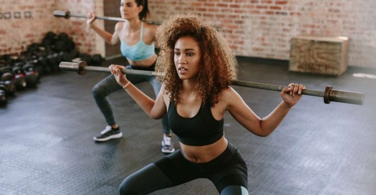 Alpha vs Sigma Female – Everything You Need to Know