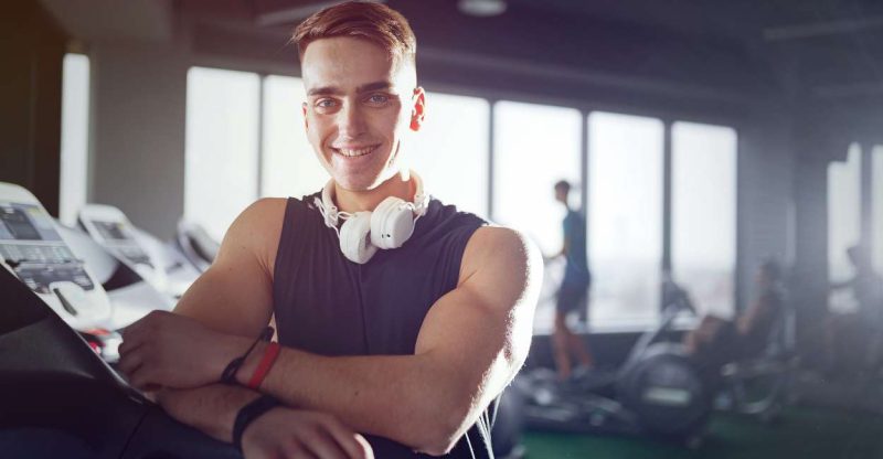 35 Beta Male Traits You Must Know - ThePleasantPersonality