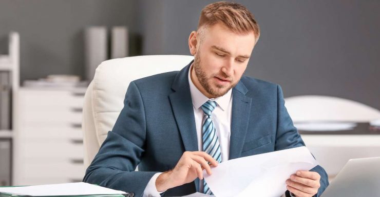 35 Things about an Alpha Male at Work - ThePleasantPersonality